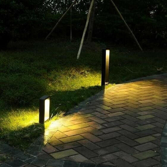 Breckyn - Modern Black Frame Garden Light | bright & plus