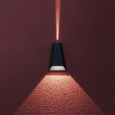 Pyramid Waterproof Wall Lamp | bright&plus