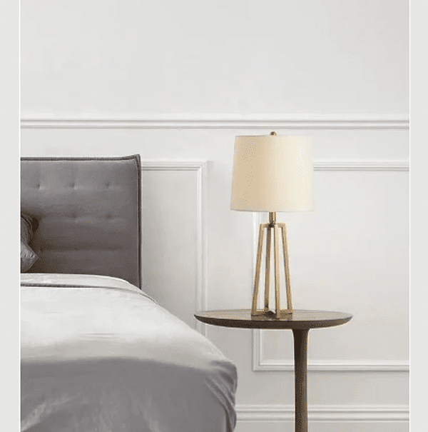 Modern Metal Sofia Table Lamp with LED Bulbs | Knob Switch | AC Power
